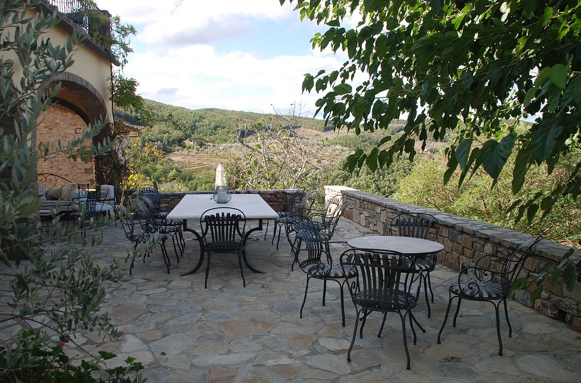 dining al fresco - Italian Town and Country dining al fresco - Italian Town and Country